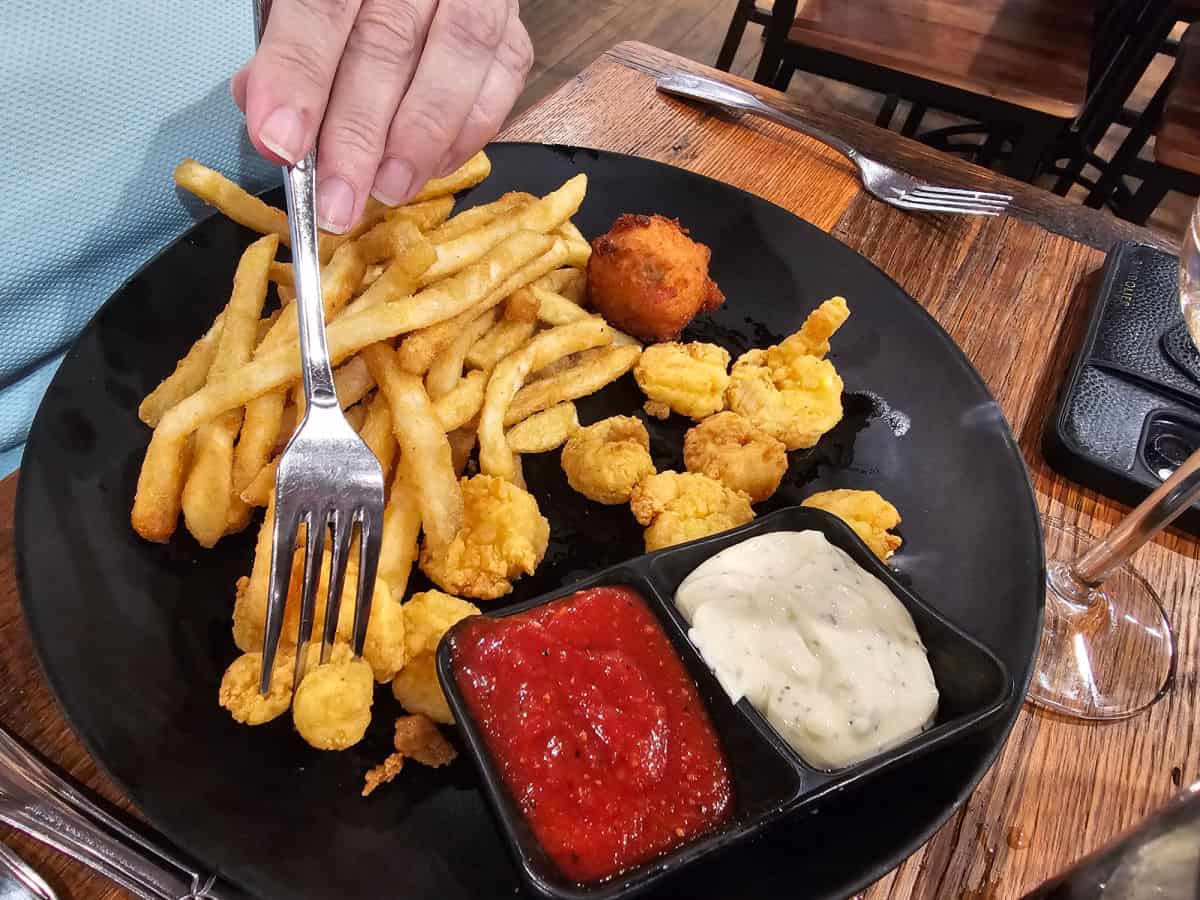 The Tin Top Restaurant & Oyster Bar - Bon Secour - Gulf Coast Journeys